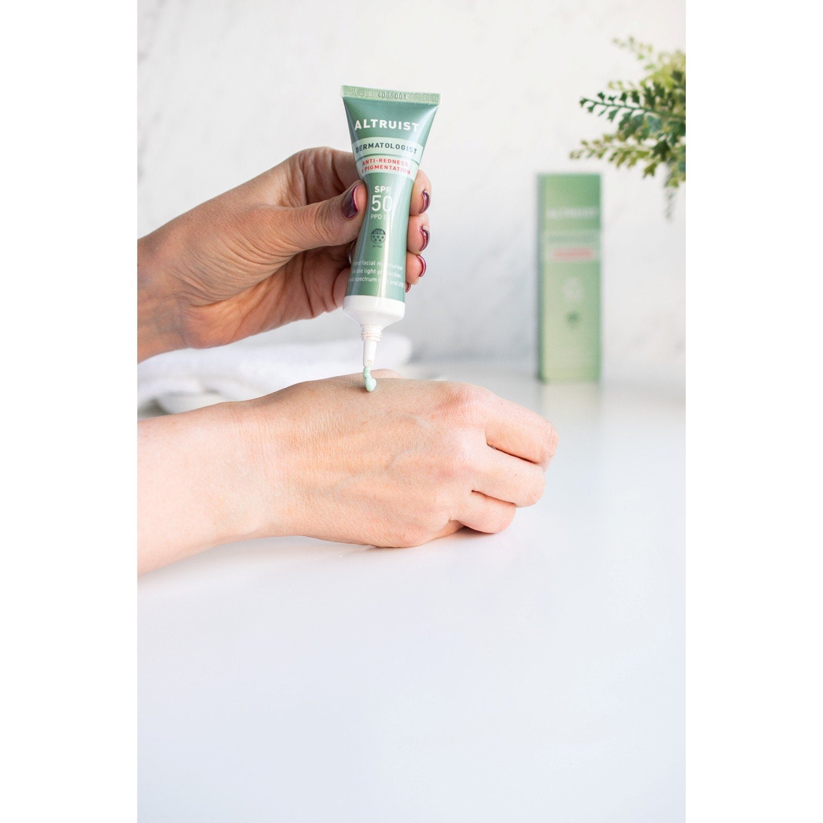 Altruist Anti-Redness & Pigmentation SPF50 Sunscreen 30ml UK