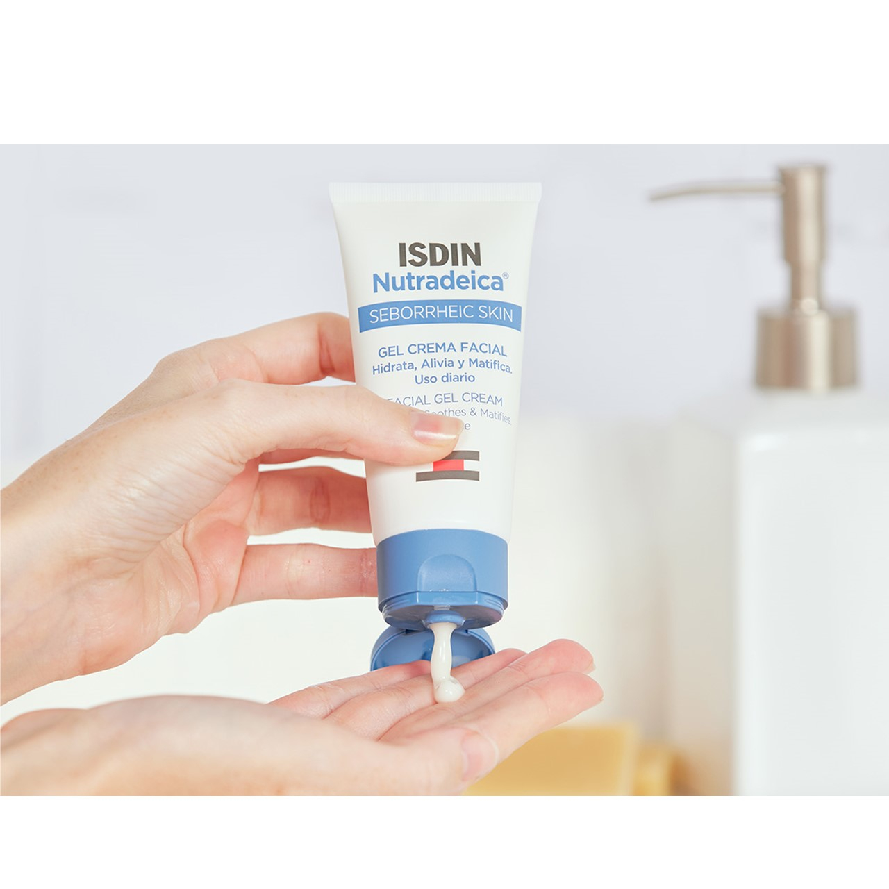 ISDIN Nutradeica Facial Gel-Cream Seborrheic Skin 50ml (1.69floz) USA