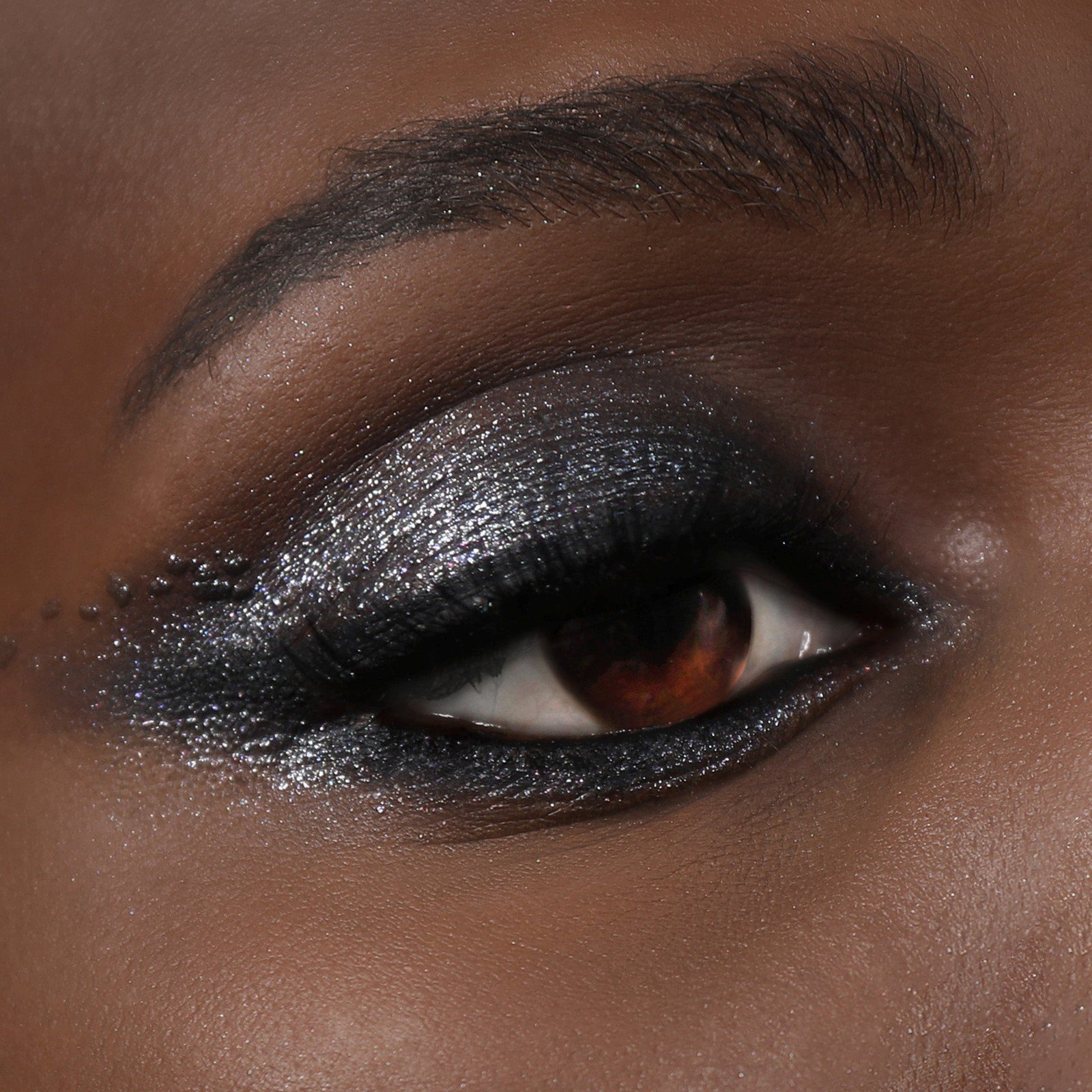 Moira Chroma Light Shadow 024 You Up? 1.4g Slovenia