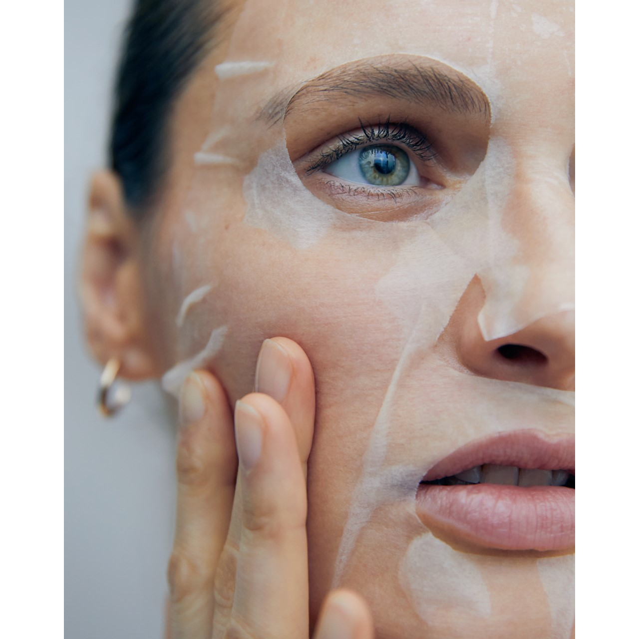 Nivea Hyaluron Cellular Expert Lift Sculpting Sheet Mask x1