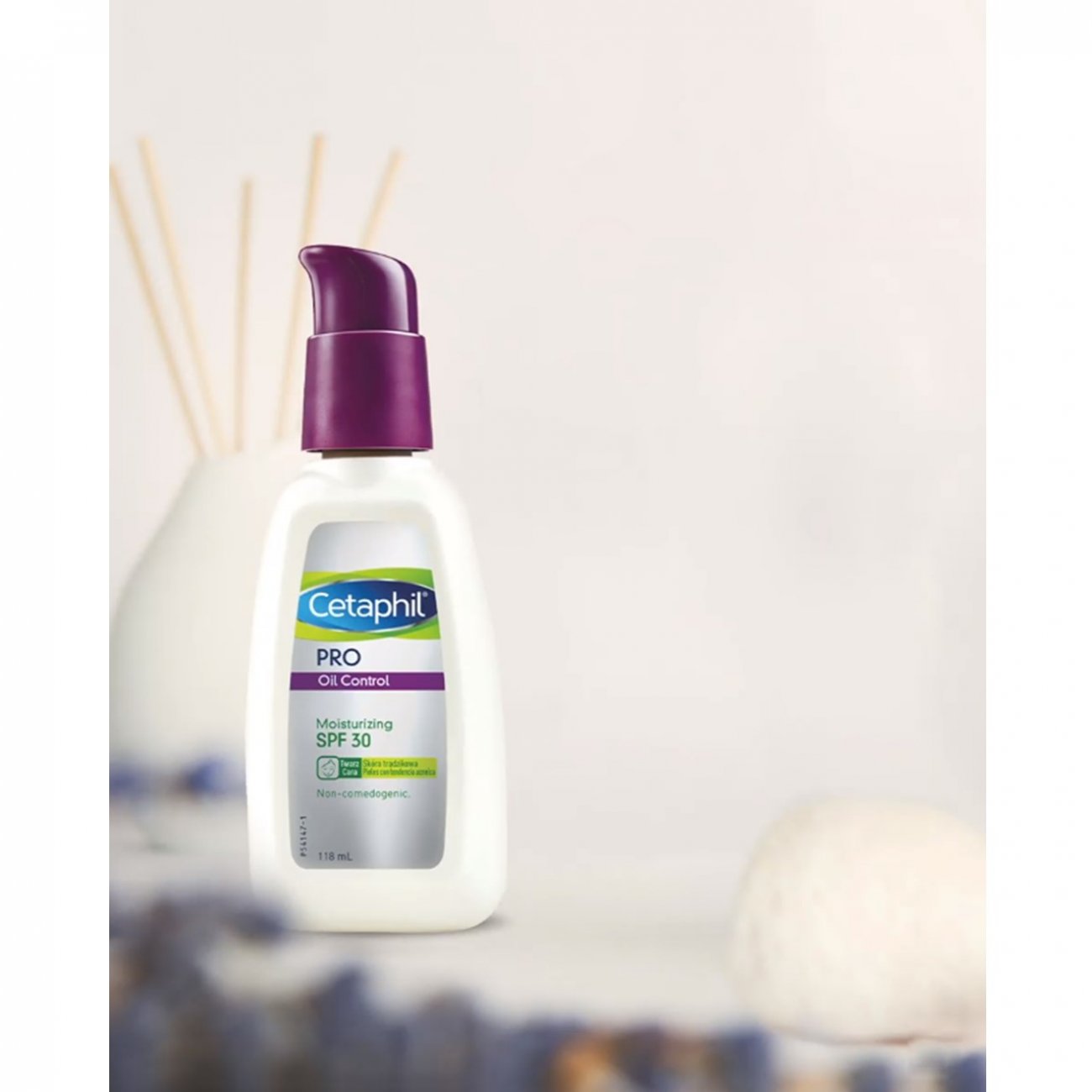 Buy Cetaphil Pro Oil Control Moisturizer SPF30 118ml · Philippines